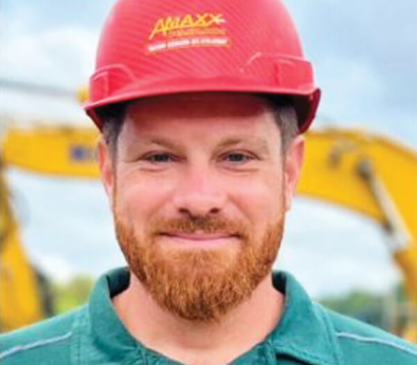 Meet the Team | AMAXX